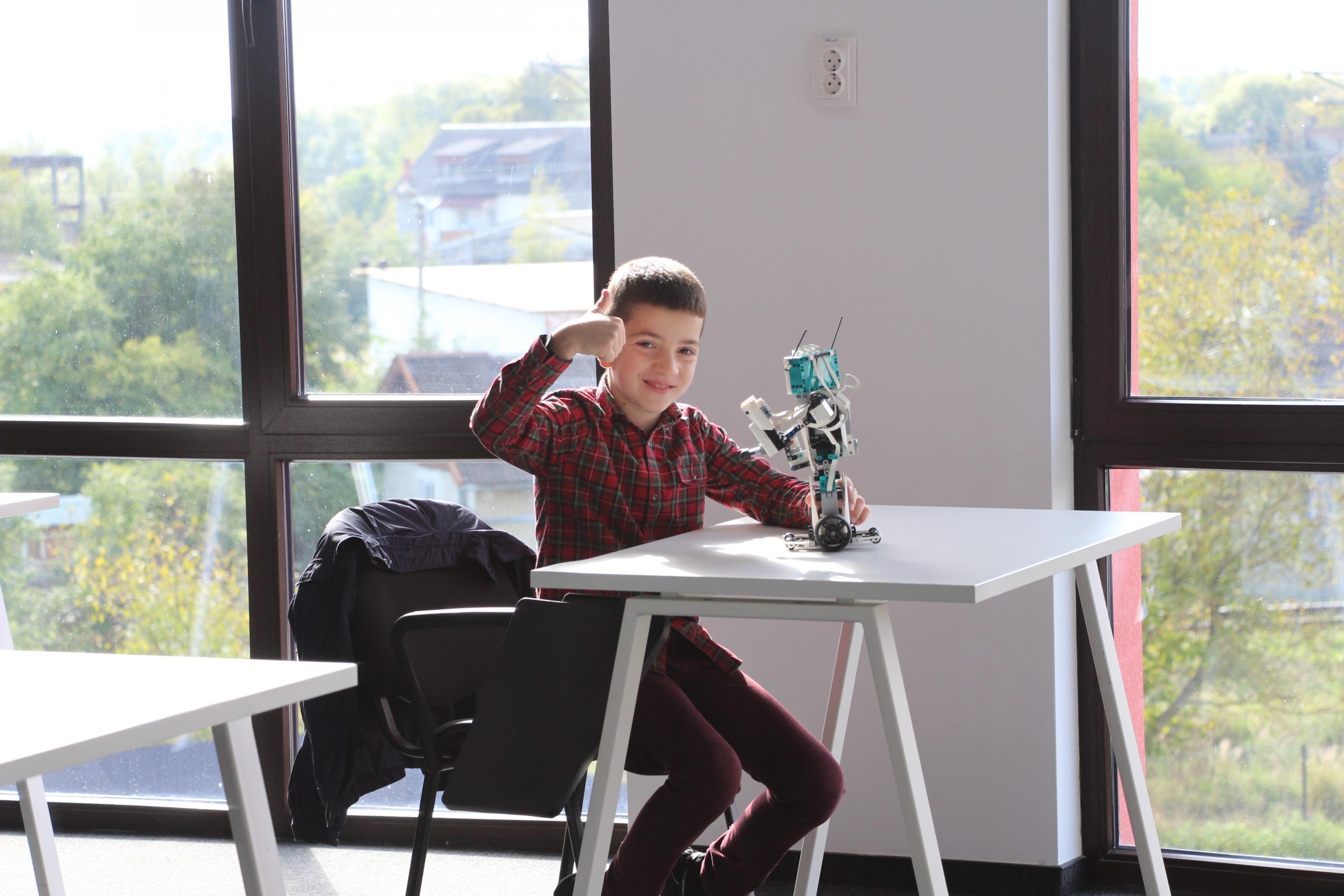 Обрали Дрогобич: сотий філіал комп’ютерної академії IT STEP відкрили на ...